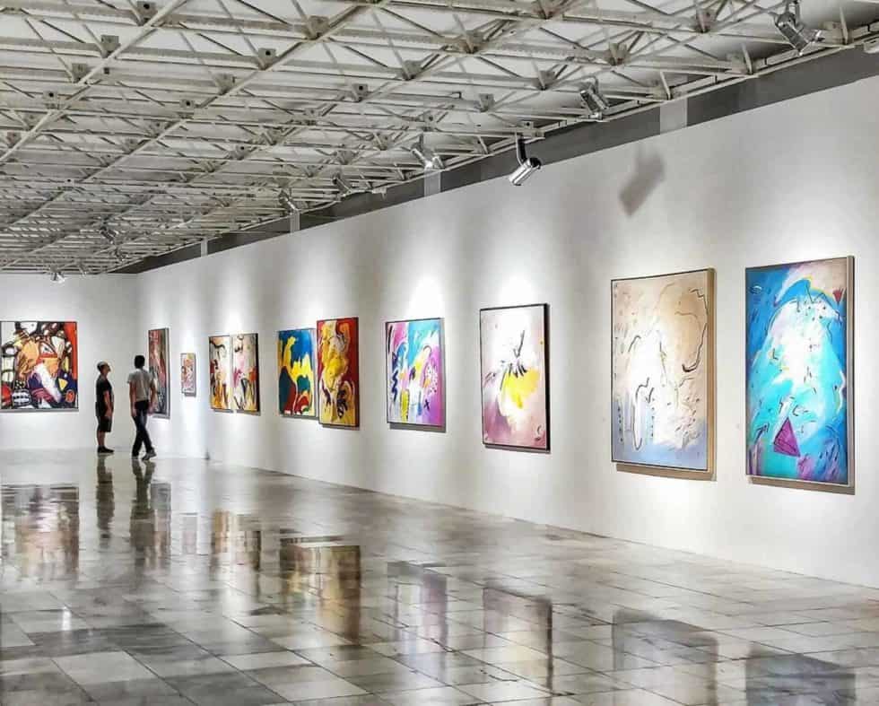 LED Lighting & Recessed Lighting for Artwork & Display | TCP